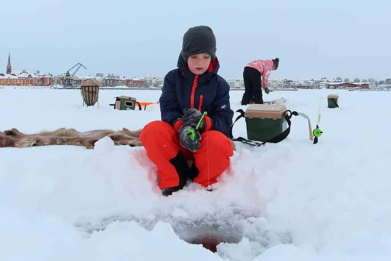 Lulea: Ice Fishing Tour in the heart of the city with Guide - Discovering Ice Fishing Near Luleå: What to Expect