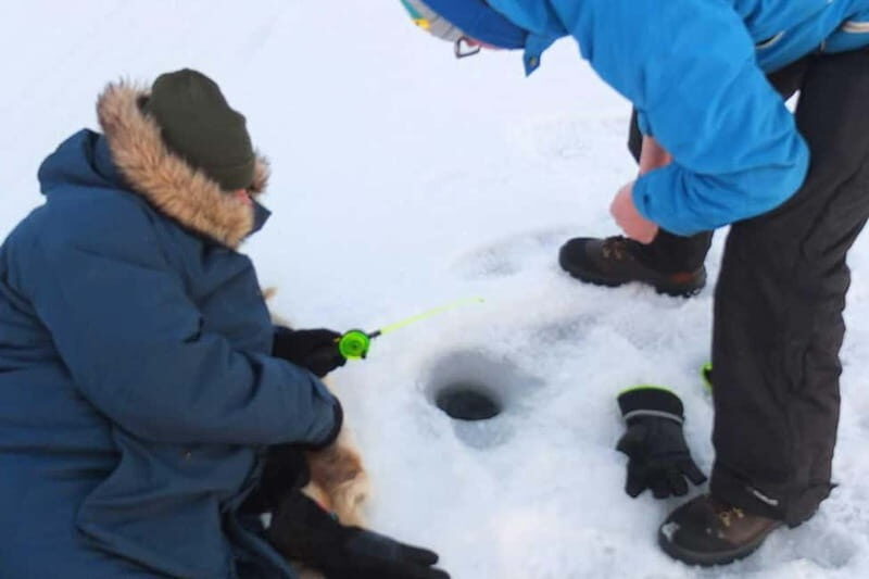 Lulea: Ice Fishing Tour in the heart of the city with Guide - Authentic and Safe Experience