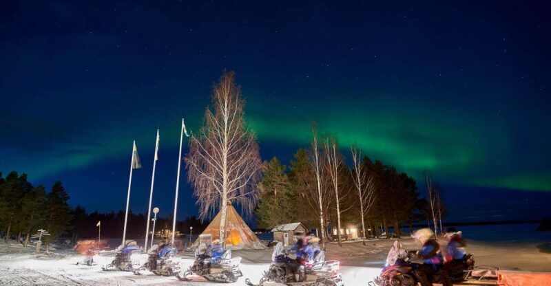 Luleå : Northern lights snowmobile tour - Key Points