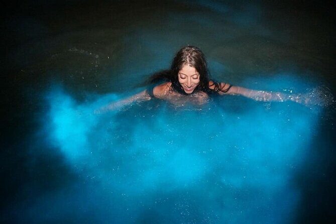 Luminous Lagoon 5 in 1 Experiences - Key Points