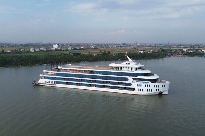 Luna 5 Star Cruise in Halong Bay Day Trip with Buffet Lunch - The Sum Up: Is It the Right Choice?