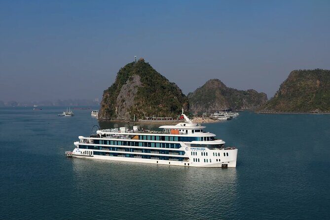 Luna Halong Bay 5 Star Luxury Day Cruise in Pool and Buffet Lunch - Key Points