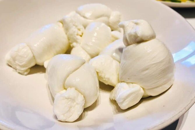 Lunch and dinner at my house with the typical products of Salento - Frequently Asked Questions