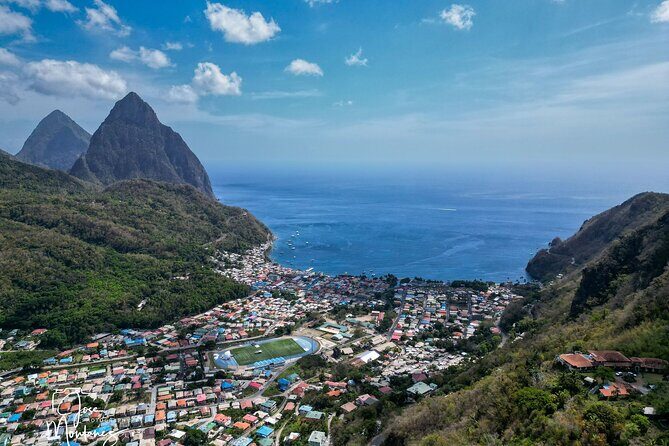 Lunch break,Mud Bath,Water Fall & beach break group tour - What the Guides Bring to the Table