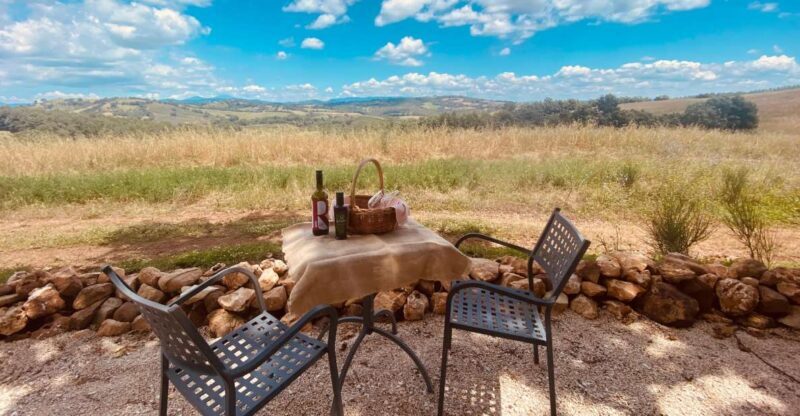 Lunch Picnic in the scenic hills of Maremma Tuscany - Key Points