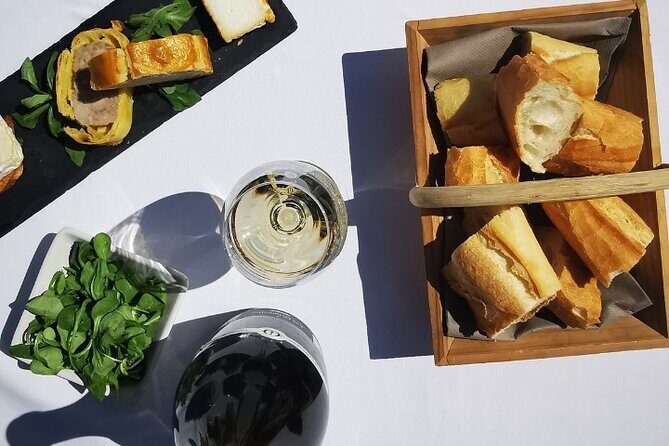 Lunch with Champagne & Ratafia champenois - Key Points