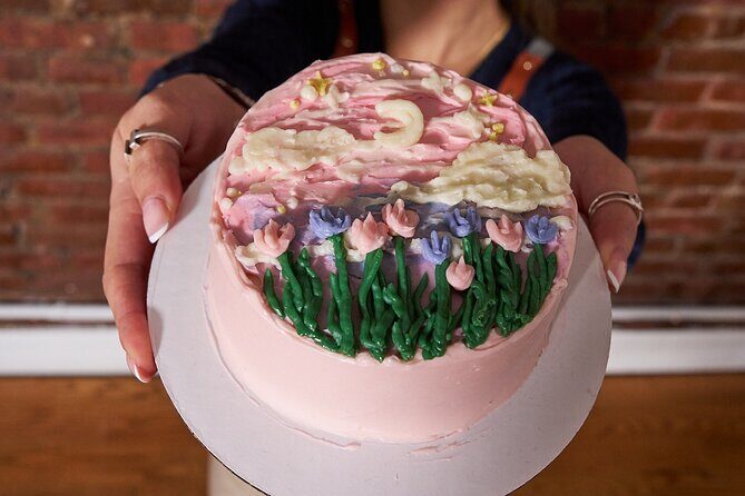 Lunchbox Cake Experience - Who Should Sign Up?