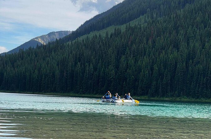 Lux Adventure Calgary to Golden via Banff and Lake Louise - Who Should Consider This Tour?