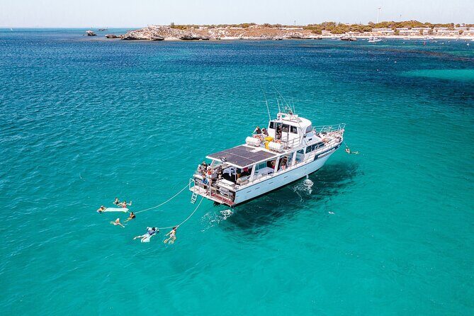 Luxe Seafood Package with Round Trip Ferry from Fremantle - A Tasty Dive into Fremantle’s Seafood Culture