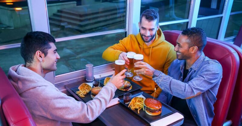 Luxembourg: American-Style Dinner in a Vintage Bus - The Experience: Atmosphere and Entertainment