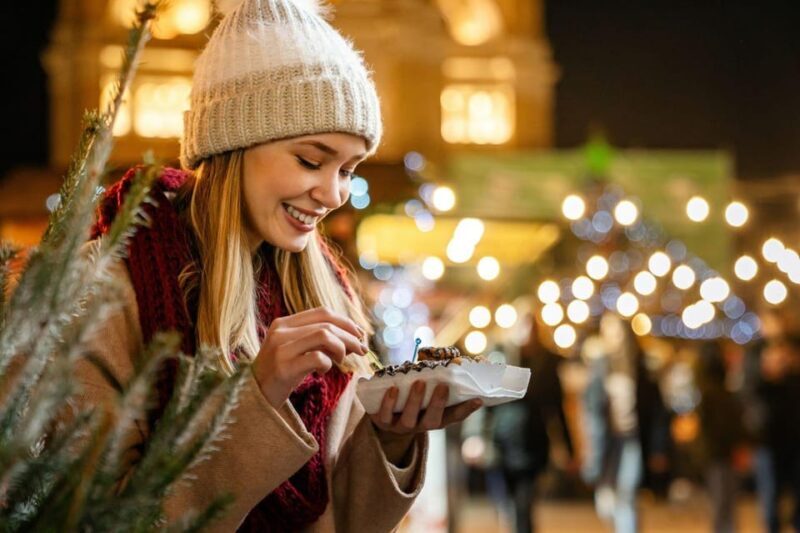 Luxembourg: Christmas Market Food Tour with Tastings - Walking Through the Heart of the Markets