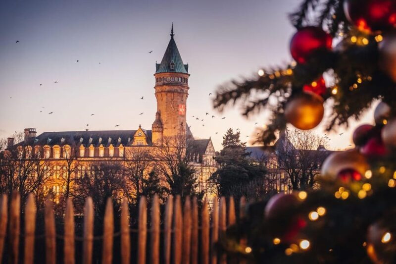Luxembourg: Christmas Market Food Tour with Tastings - Tasting Luxembourgish Specialties