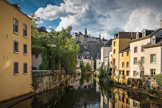Luxembourg Private Walking Tour With A Professional Guide - An In-Depth Look at the Tour Experience
