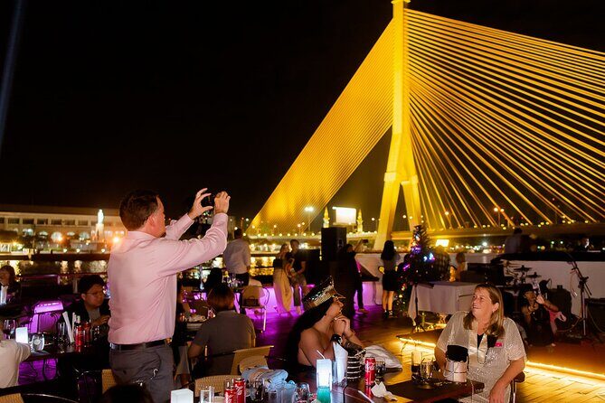 Luxurious Bangkok Grand Pearl Dinner Cruise with Private Transfer - What’s Included and What’s Not