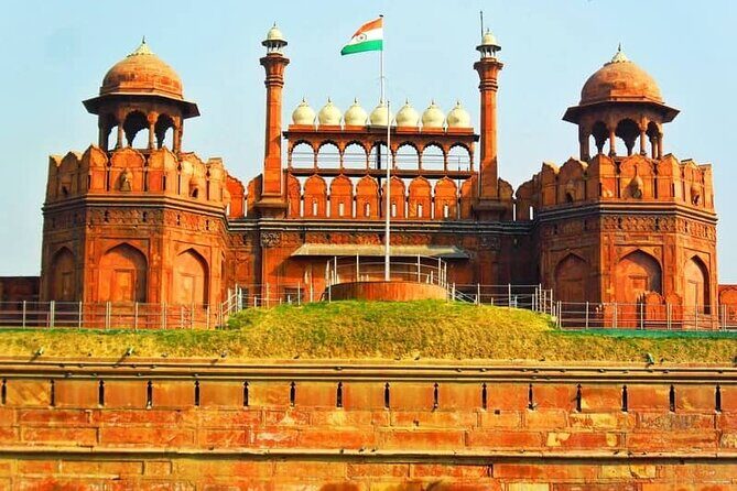 Luxury 3 Days Delhi, Agra, Jaipur Golden Triangle Tour By Car - Day 1: Delhi’s Architectural and Cultural Gems