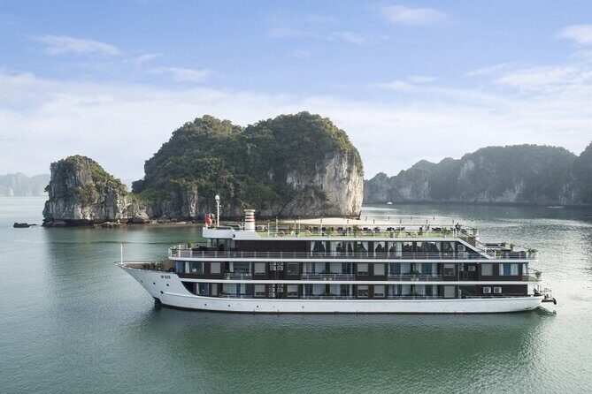 LUXURY 5 STAR CRUISE 3 Day 2 Night Visit Halong Bay & Lan Ha Bay - The Itinerary in Detail