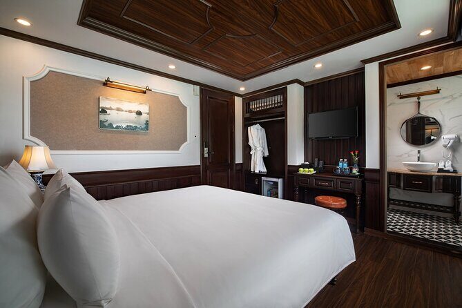 LUXURY 5 STAR CRUISE 3 Day 2 Night Visit Halong Bay & Lan Ha Bay - FAQ