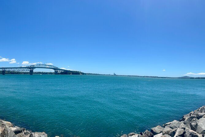 Luxury Auckland Private Tour New Fully Electric Black Mercedes - Stopping Points and Scenery