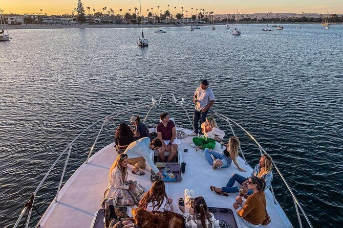 Luxury Bay or Sunset Yacht Cruise in San Diego - FAQ