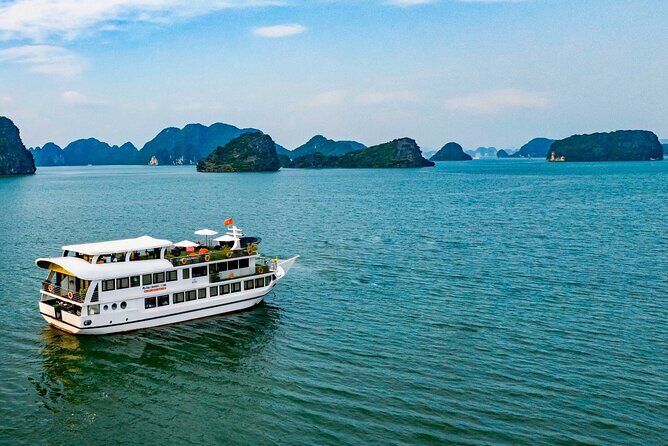 Luxury Boutique Cruise in Halong & Lan Ha Bay (2D1N) - Key Points