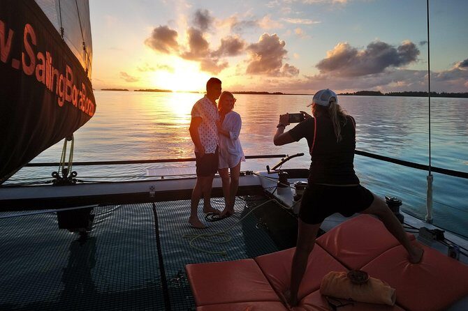 LUXURY Catamaran Bora Bora : The Sunset Escape - An In-Depth Look at the Sunset Catamaran Experience