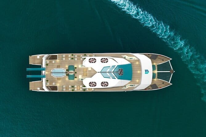 Luxury Catamaran Day Cruise to Lan Ha From Hanoi By Expressway - An In-Depth Look at the Cruise Experience