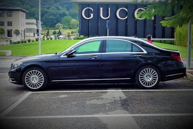 Luxury Chauffeur Service THE MALL from Florence to Reggello - A Luxurious Journey to Top Italian Fashion Brands