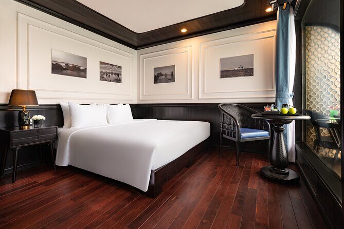 Luxury Cruise : The Unique Way Explore Halong & Lan Ha Bay (2D1N) - Transition to Lan Ha Bay: The Quiet Gem