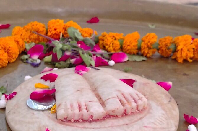 Luxury Curated Private Spiritual Experiences in Varanasi - Who Is This Tour Best For?
