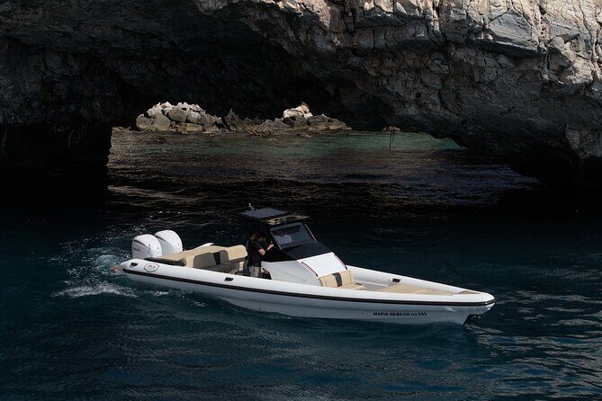 Luxury Day-Cruise from Paros to Blue Lagoon-Antiparos-Despotiko - Who Should Consider This Tour?