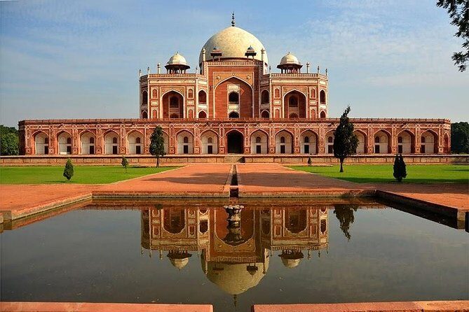 Luxury Delhi Agra Jaipur with Udaipur(Lake City) Tour in 7 Days - FAQs