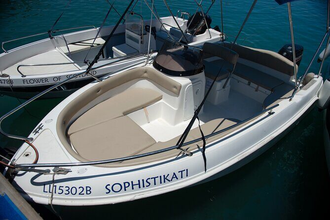 Luxury Eden 18 Private Self-drive boat hire in Latchi - Introduction