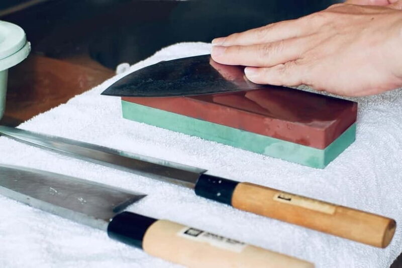 Luxury Fish Shop Tour : Exclusive Backyard Experience - Authenticity and Educational Value