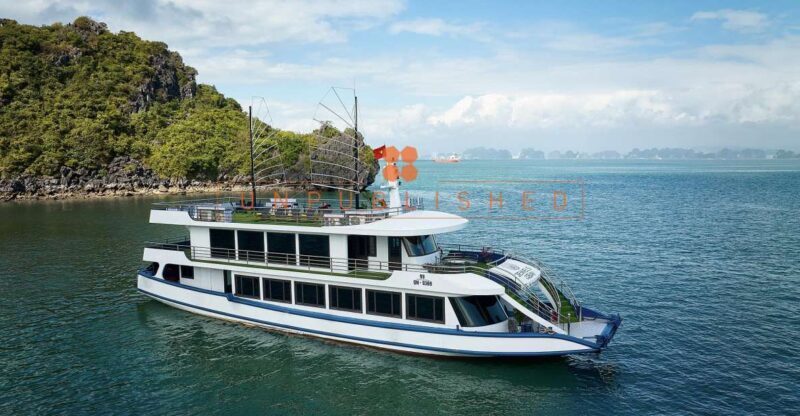 Luxury Ha Long Bay Escape: Day Trip with a 5-Star Cruise - The Sum Up