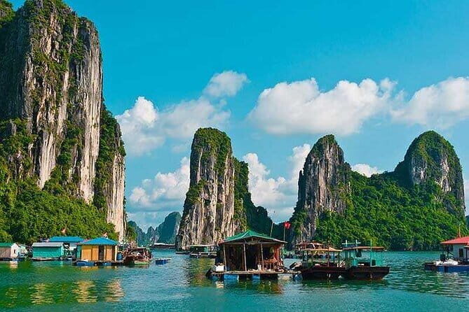 Luxury Halong Bay Day Cruise: Buffet Lunch & Limousine Transfer - What Past Travelers Say