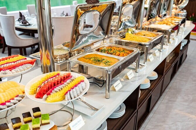 Luxury Halong Bay Day Cruise: Buffet Lunch & Limousine Transfer - Who Would Enjoy This Tour?