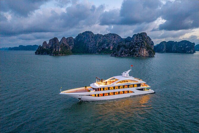 Luxury Halong Bay Day Tour from Hanoi Buffet, Jacuzzi & Views - Key Points