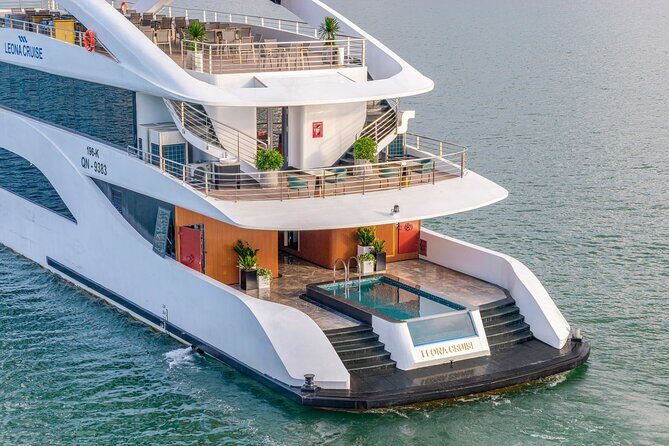 Luxury Halong Bay Day Tour from Hanoi Buffet, Jacuzzi & Views - FAQs