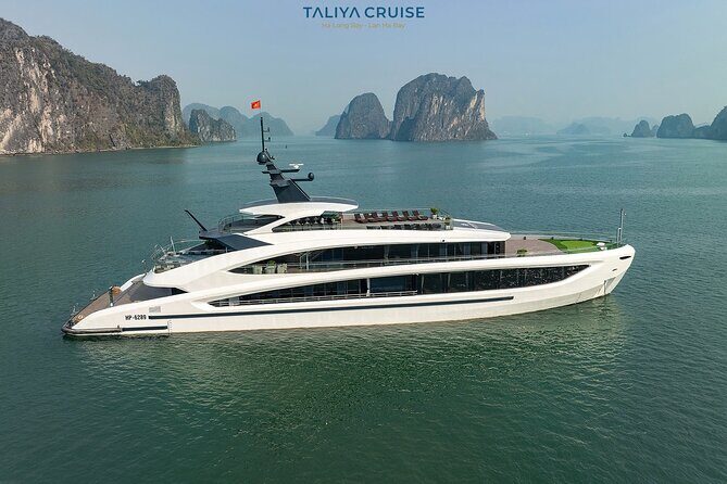 Luxury HaLong & Lan Ha Bay Day Cruise with Kayak , Pool & Lunch - Key Points: