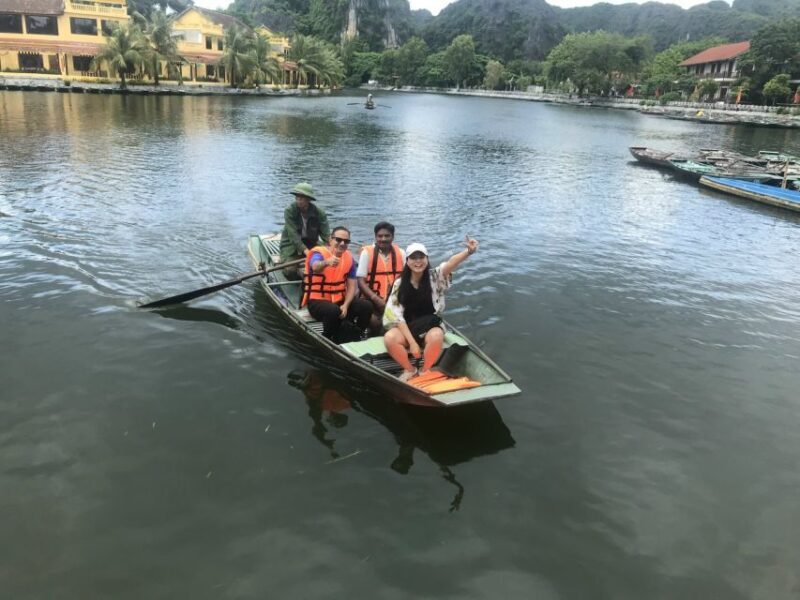 Luxury Hoa Lu, Tam Coc & Mua Cave With Limousine Small Group - A Closer Look at the Itinerary and Experience