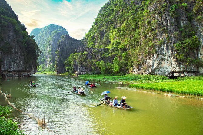 Luxury Hoa Lu Trang An Mua Cave Amazing View - Small Group Tour - Limousine Bus - The Sum Up
