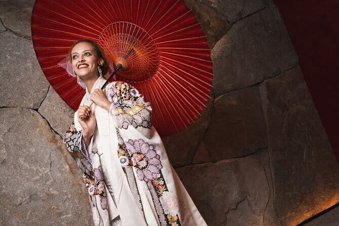 Luxury Kimono Photoshoot at Ginza Tokyo - An In-Depth Look at the Kimono Photoshoot Experience