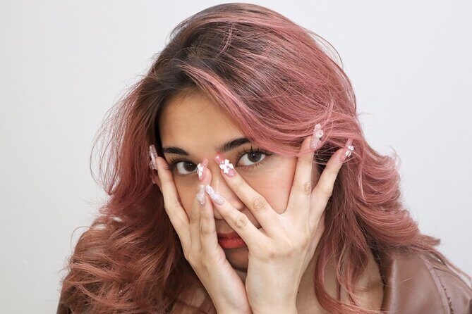 Luxury Lash & Nail Experience in Japan English/Spanish Support - What Makes This Experience Stand Out