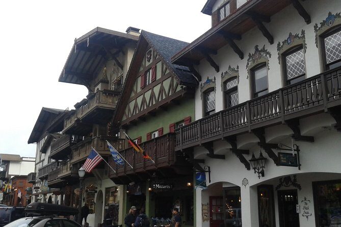 Luxury Leavenworth Day Trip through the Cascade Mountains - Leavenworth: A Bavarian-Style Treasure