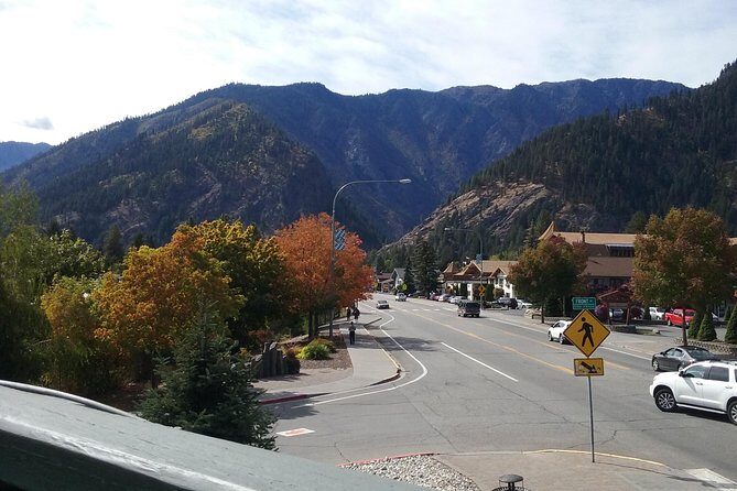 Luxury Leavenworth Day Trip through the Cascade Mountains - The Mountaintop Views and Deception Falls