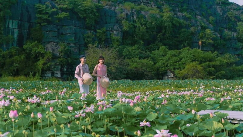 Luxury Limousine Tour: Hoa Lu, Trang An/Tam Coc & Mua Cave - Who Would Love This Tour?