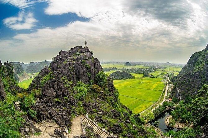 Luxury Ninh Binh: Hoa Lu - Mua Cave - Tam Coc Day Tour from Hanoi - Key Points