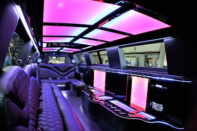 Luxury Party Bus Limo in Miami - Experience the Luxury and Practicality of a Miami Private Party Limo