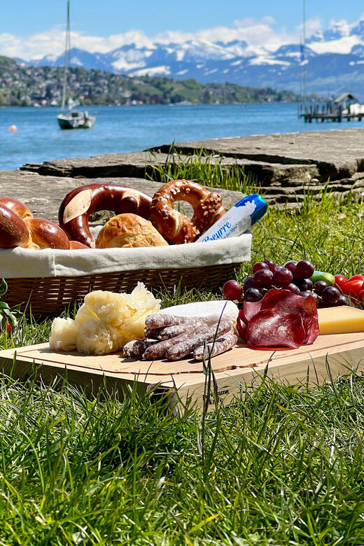 Luxury picnic by Zurich lake - The Cost and Its Value