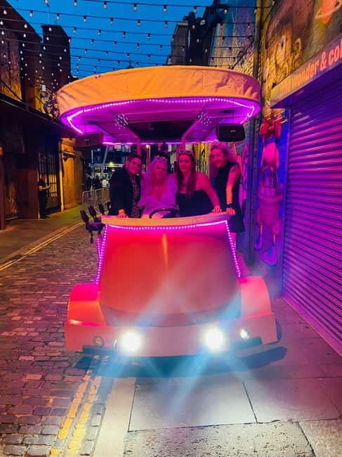 Luxury Pink Hen Party Bike Tour of Belfast - Introduction